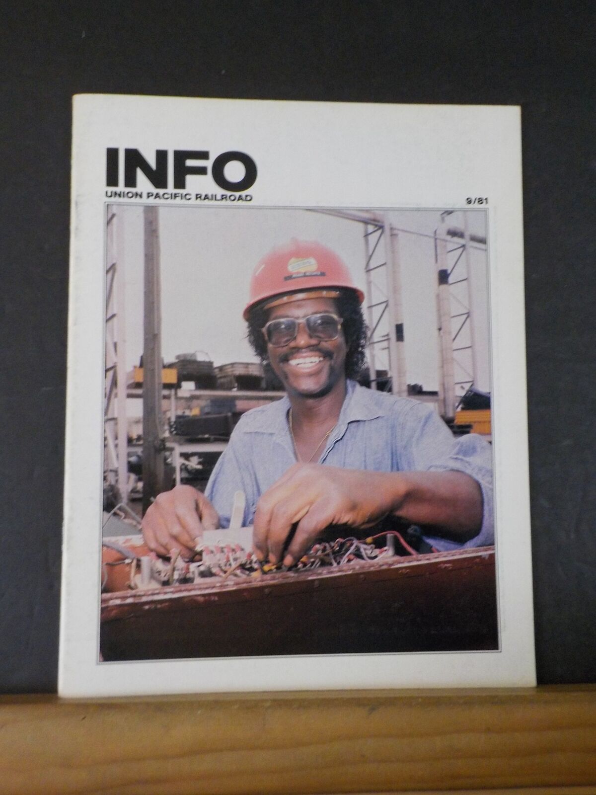 INFO Union Pacific Railroad 1981 September Employee UP UPFE's mechanic ...