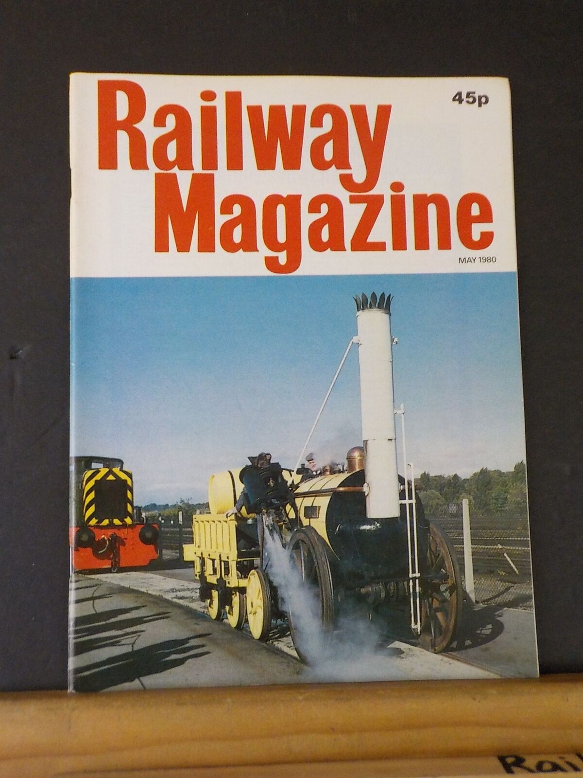 Railway Magazine 1980 May Lion roars again New Station at Londonderry ...