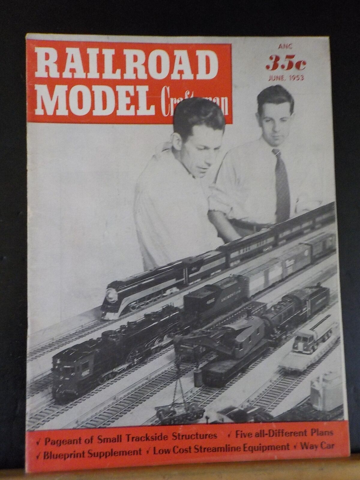 Railroad Model Craftsman Magazine 1953 June Small trackside structures ...