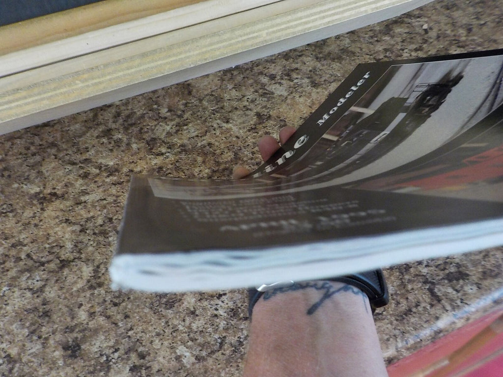 Mainline Modeler 1995 April Southern NW5 high side covered hopper CP r ...