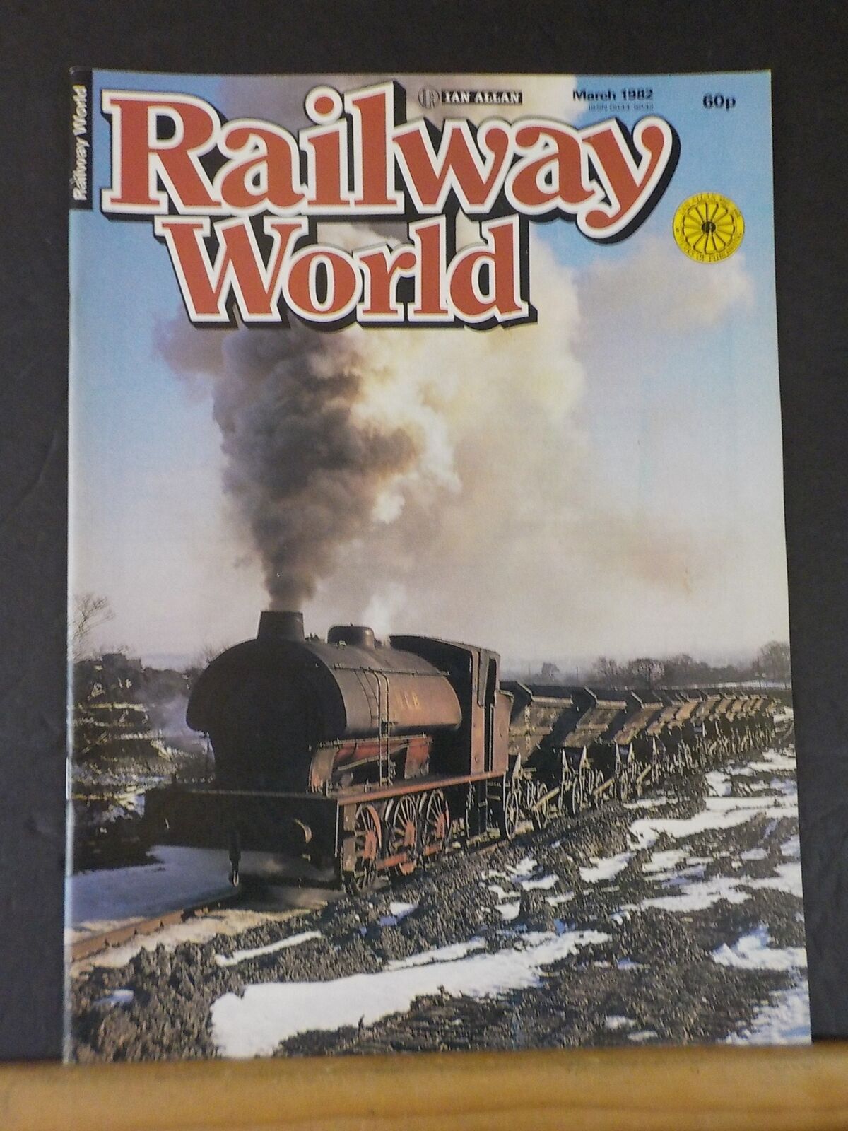Railway World 1982 March The Oxted Lines -present and future ...