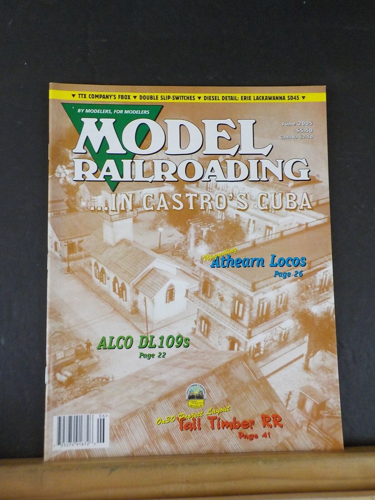 Model Railroading 2005 June Alco DL109s Ground texturing EL EMD SD45 ...