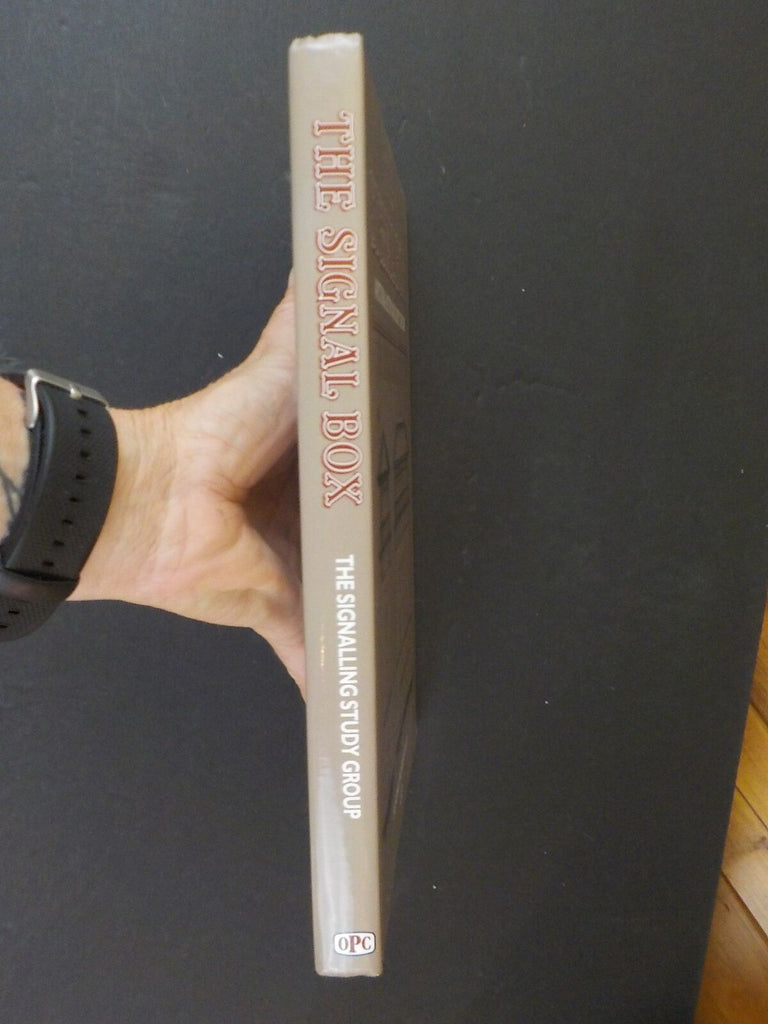 Signal Box, The A Pictorial History and Guide to Designs Signalling St ...