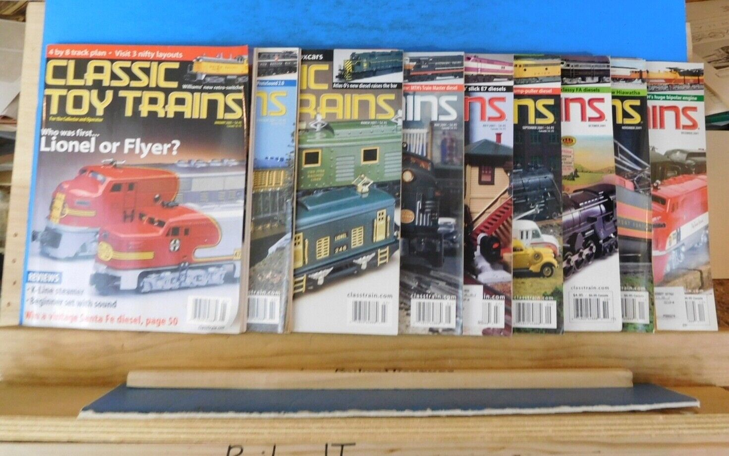 Classic Toy Trains Complete Year 2001 9 Issues – RailroadTreasures