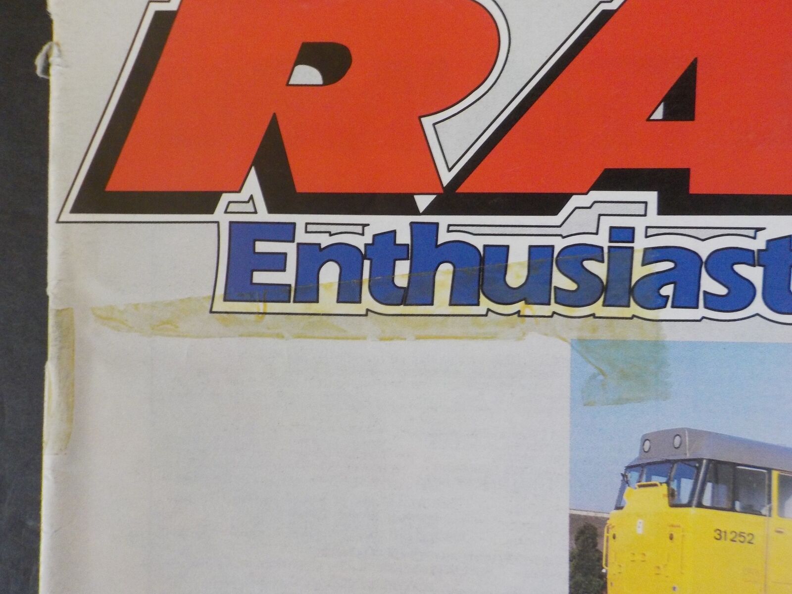 Rail Enthusiast 1985 May Railfreight livery-full details inside ...