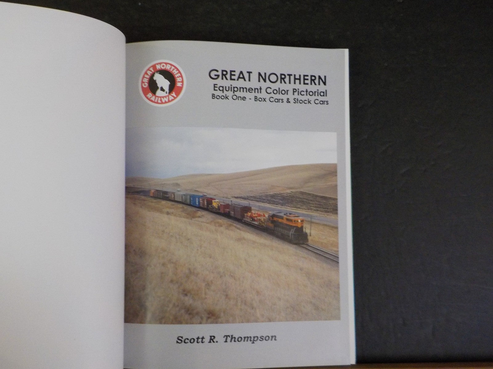 Great Northern Equipment Color Pictorial Book 1 Box Cars & Stock Cars ...