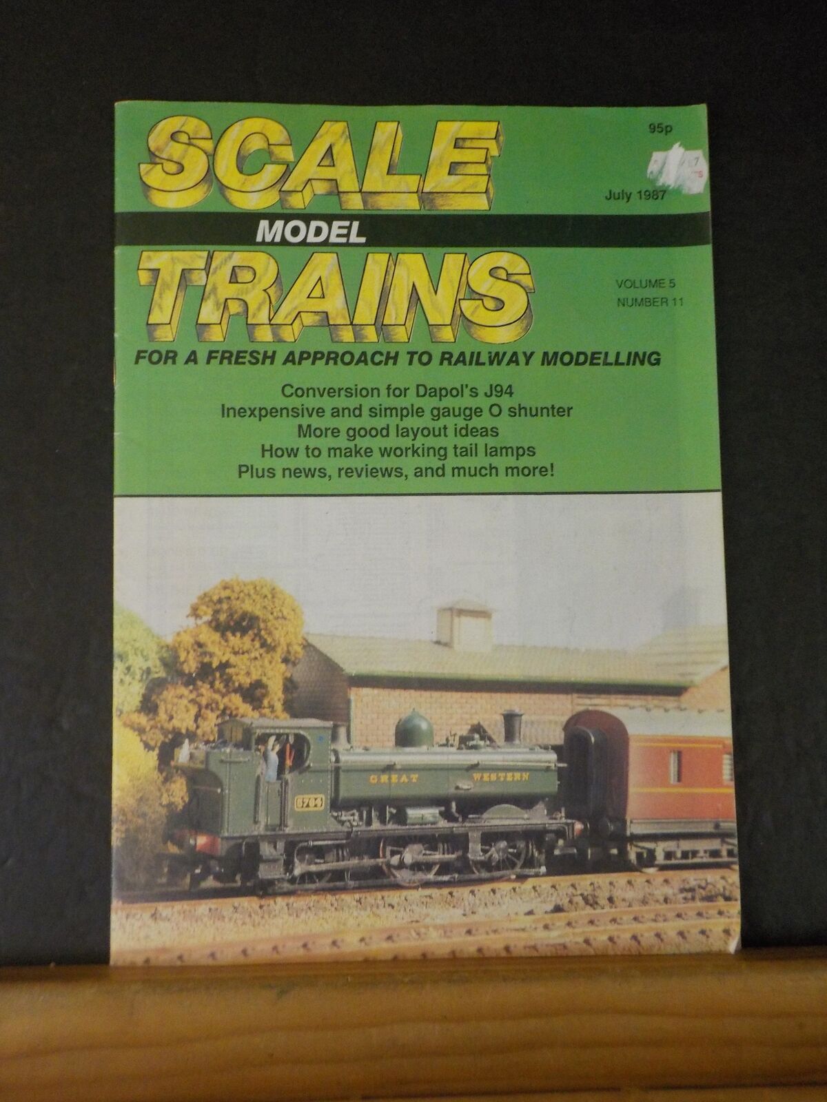 Scale Model Trains 1987 February Adaptable Narrow Gauge Layout Project ...