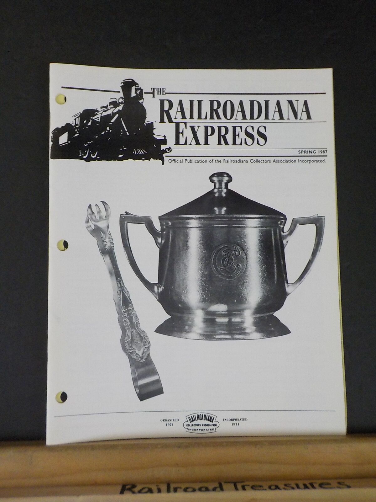 Railroadiana Express 1987 Spring Passing Over the Rails – RailroadTreasures