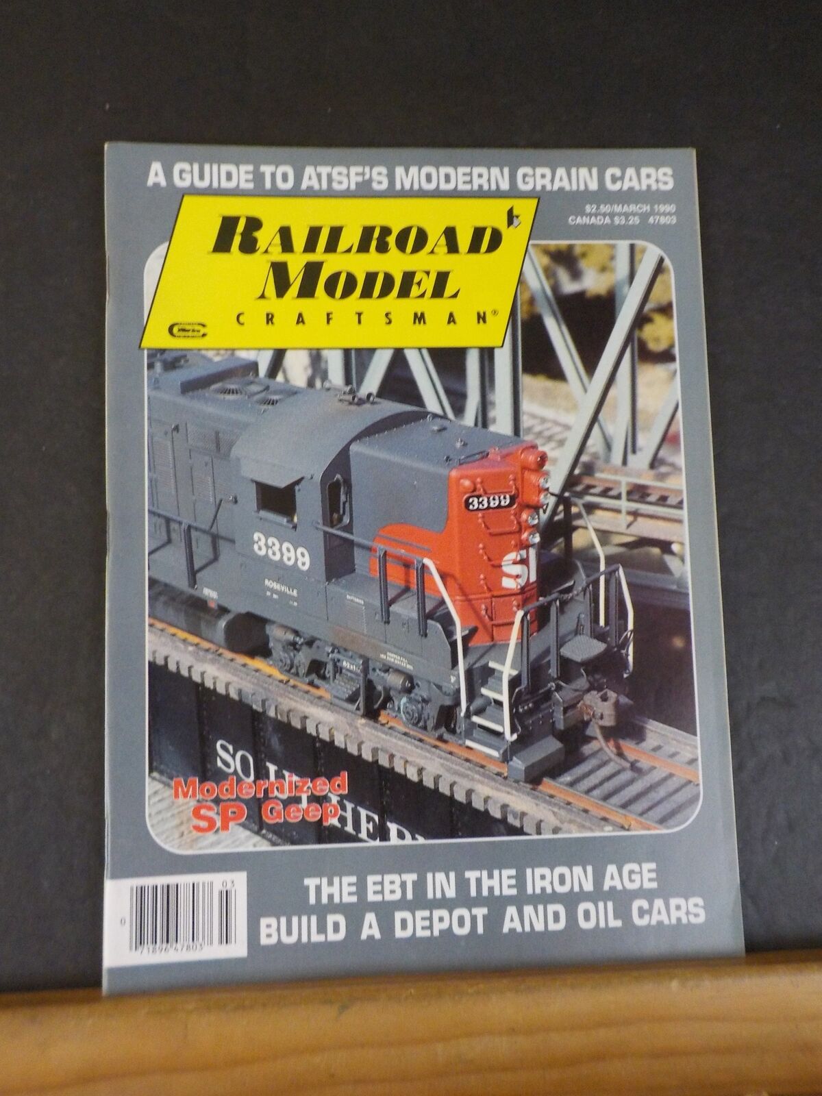 Railroad Model Craftsman Magazine 1990 March Build a depot Oil cars AT ...