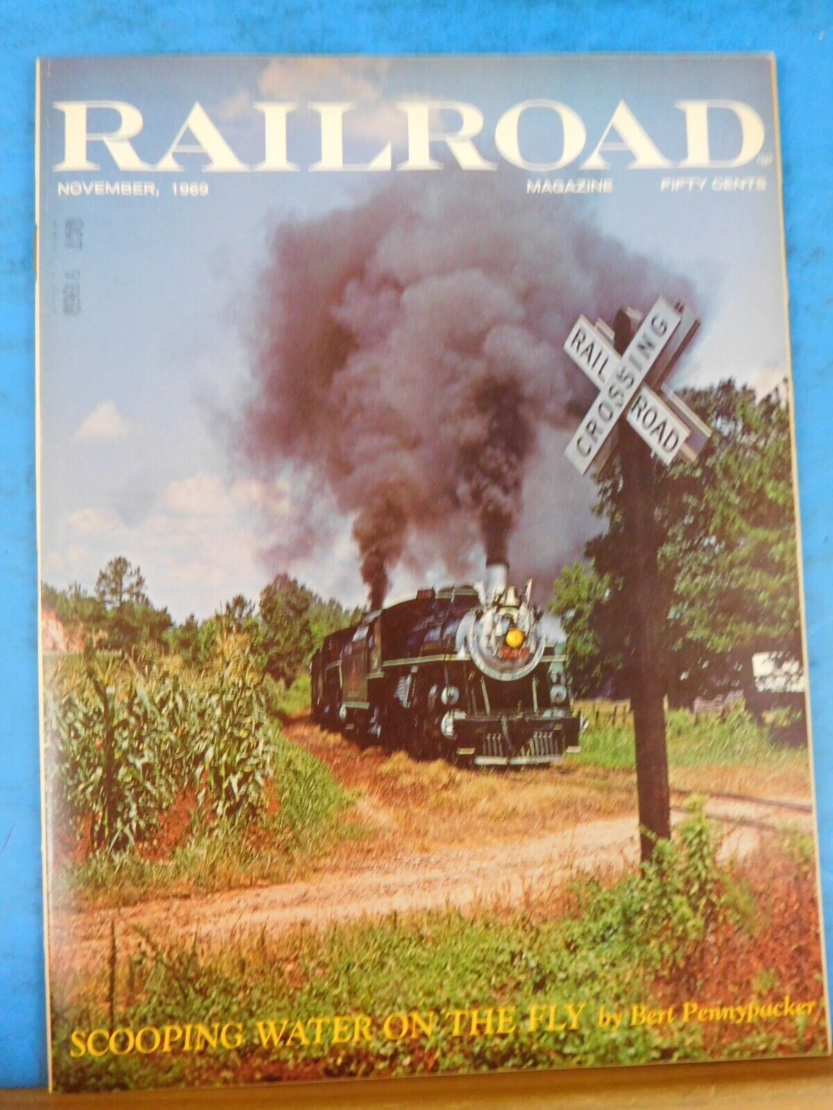 Railroad Magazine 1969 November Scooping Water on the Fly Reading Co L ...