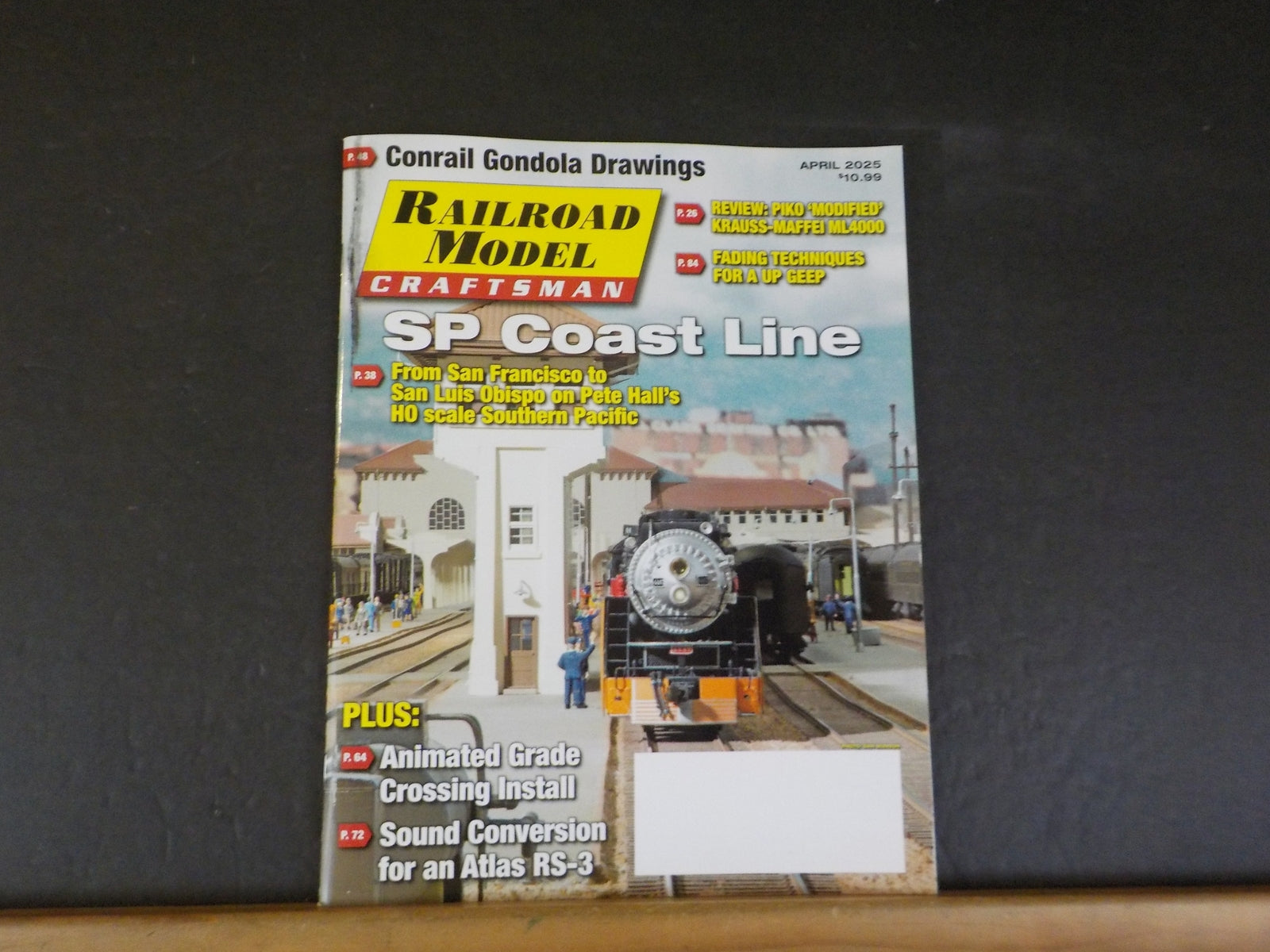 Railroad Model Craftsman Magazine 2025 April RMC SP Coast Line ...