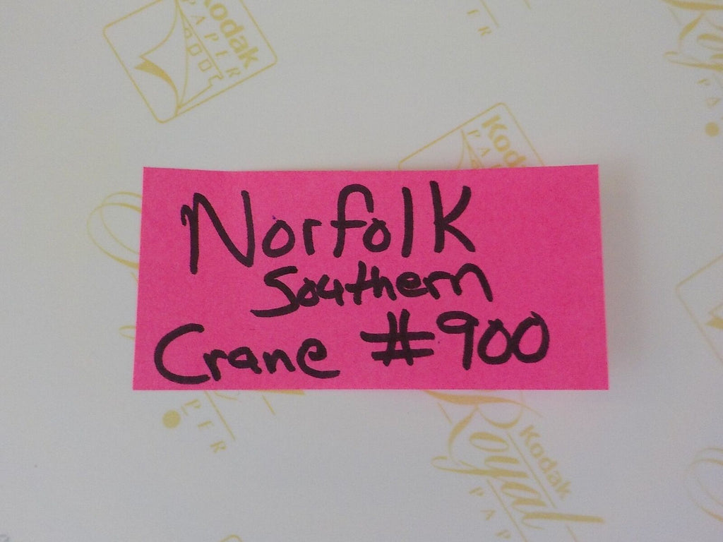 Photo Norfolk Southern Crane #900 8X10 Color – RailroadTreasures