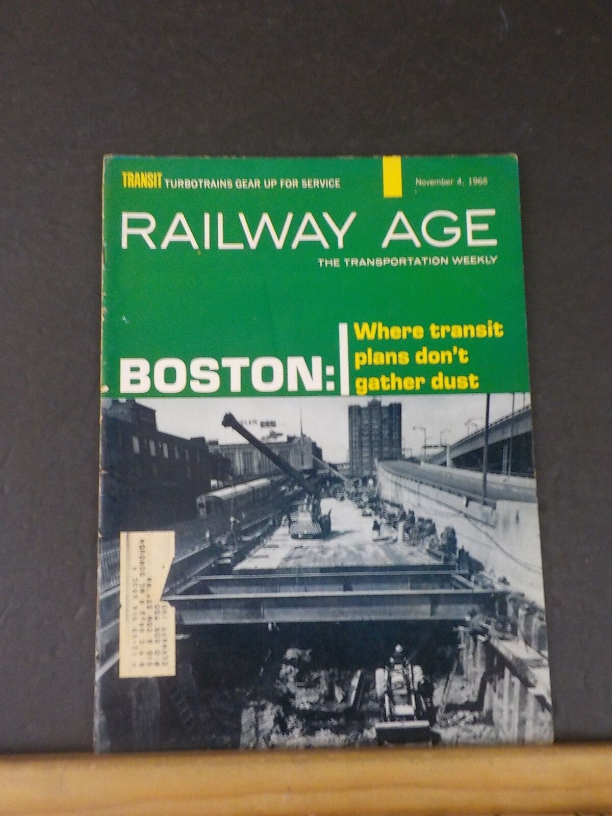 Railway Age 1968 November 4 Trainst Turbotrains Boston Transit plans d ...