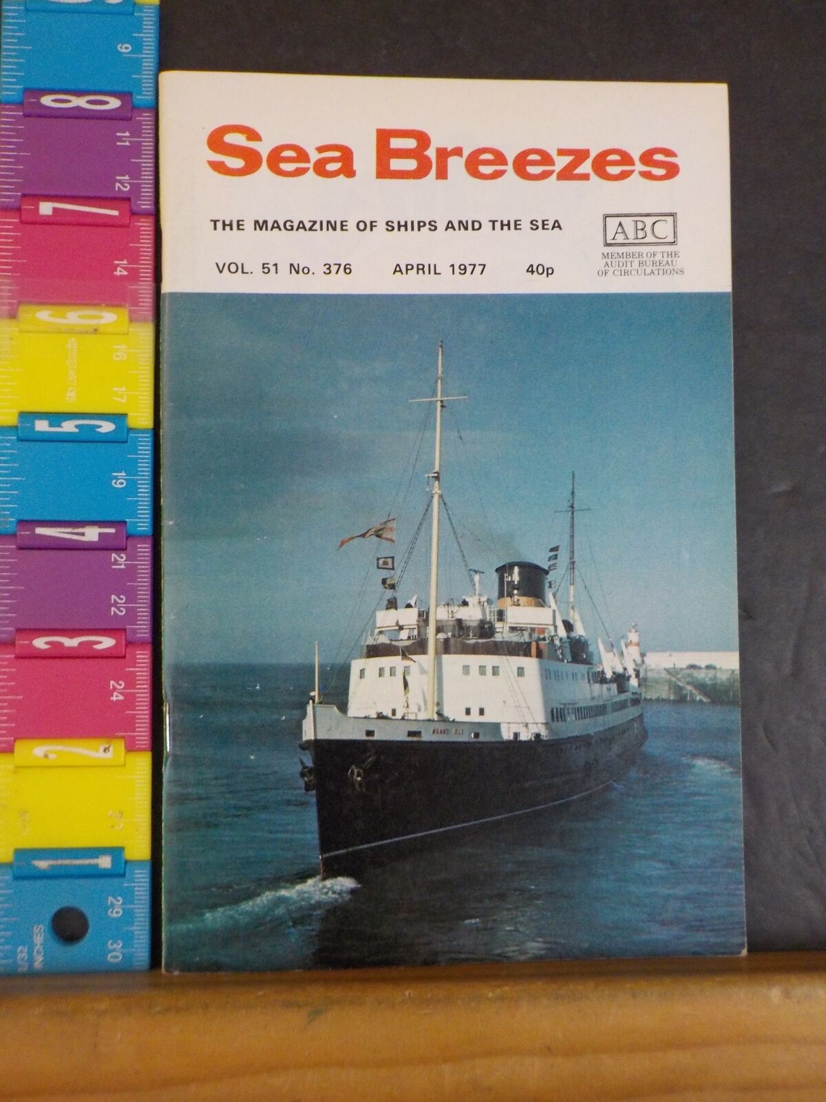 Sea Breezes Magazine #376 Vol 51 1977 April Ferry Scene Refits and Ove ...
